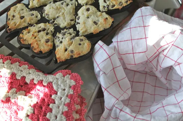 Iron Heart Shaped Pan – Susan Branch